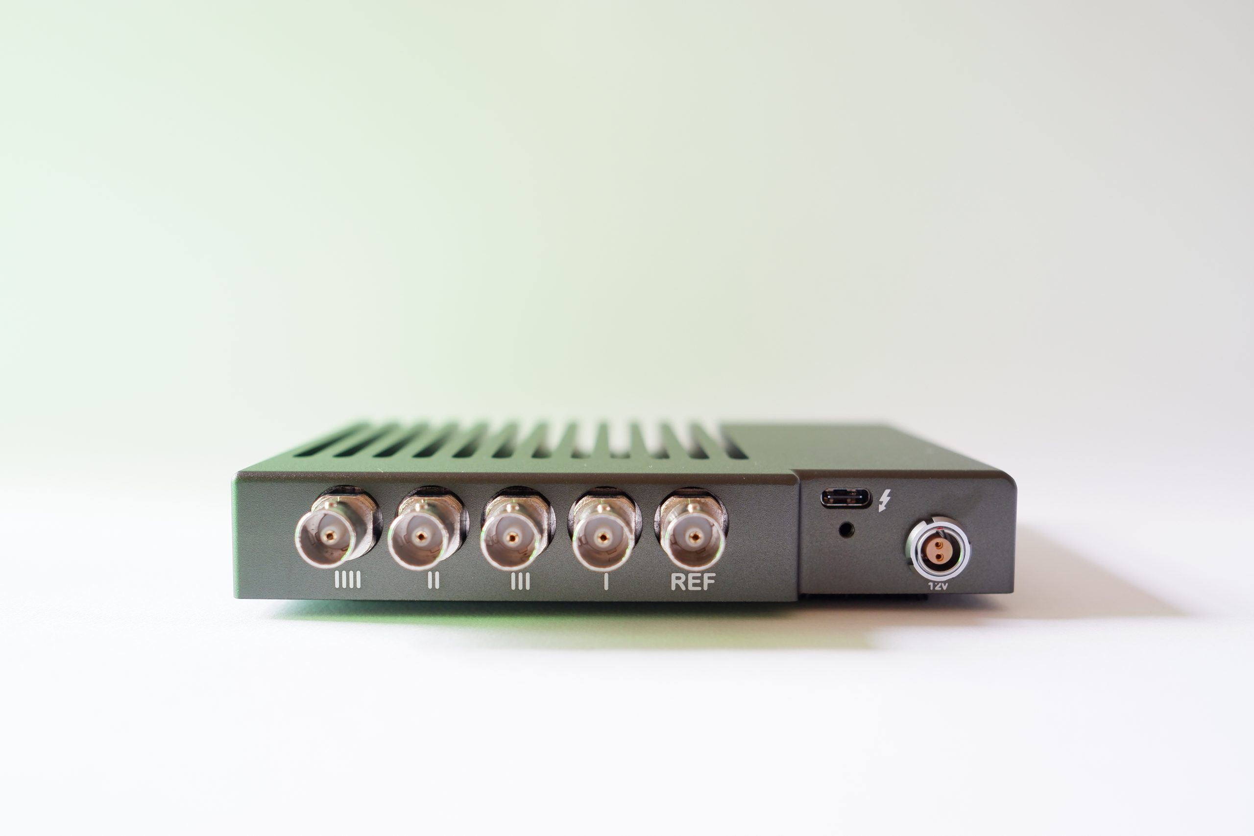 Decklink Duo 2 Passive USB4 (/Thunderbolt) Enclosure **Backorder please ...